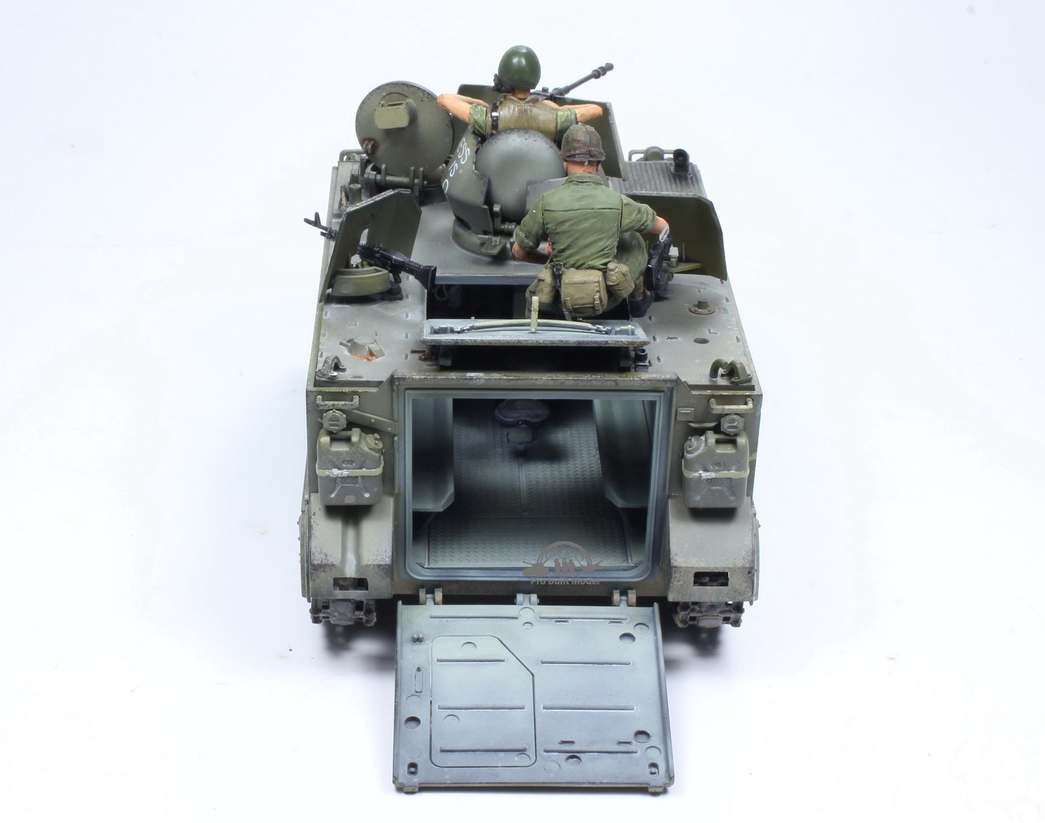 US M113A1 APC /w 04 Crews & 01 Civilian Girl (full Interior Details ...