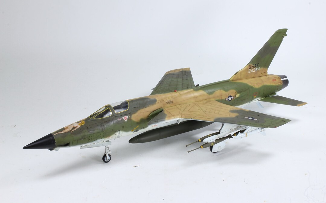 Probuilt Model USAF F-105D Thunderchief Vietnam War 1:48 (built and ...