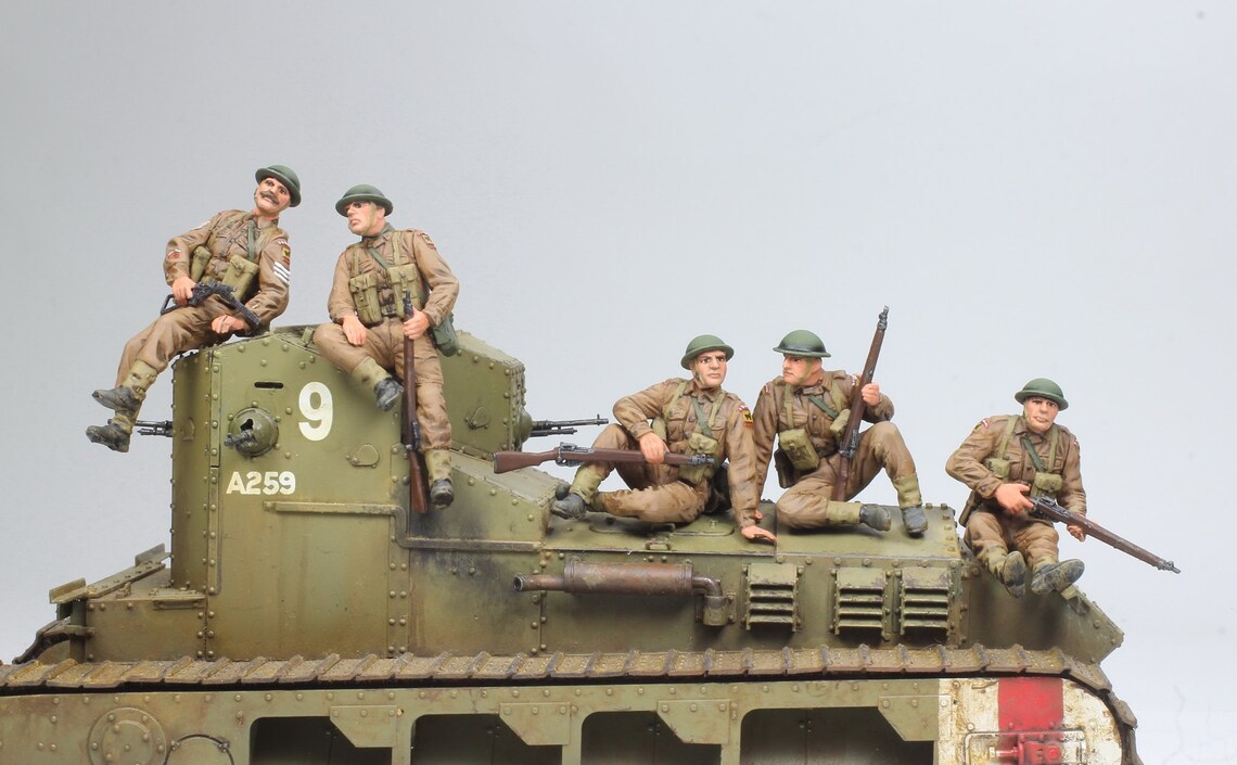 Painted Figures British Tank Riders 05 Figures WWII 1:35 Scale built ...