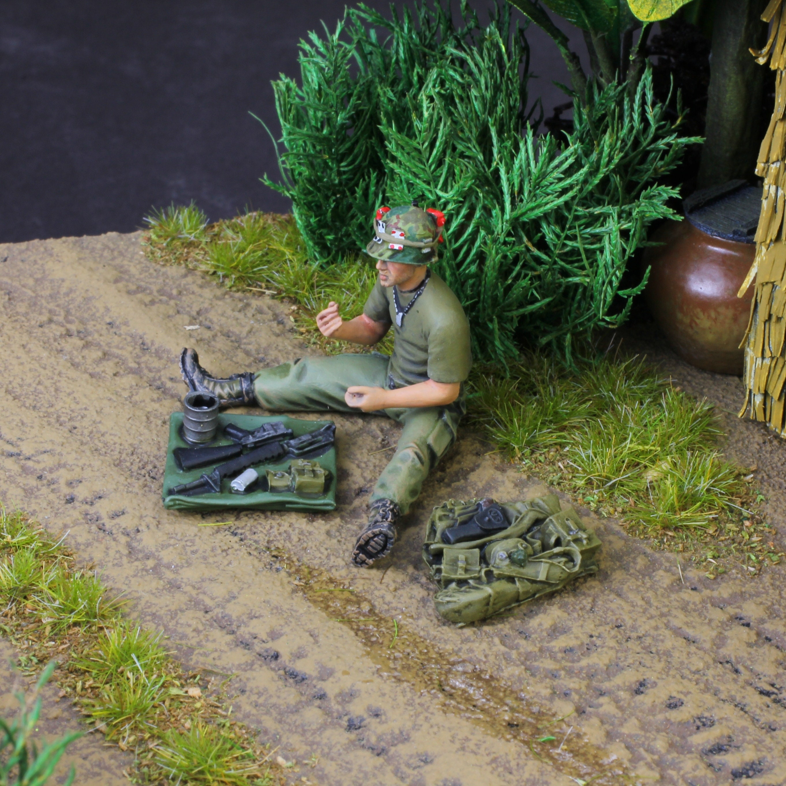 Pro-painted USMC Vietnam War Soldier Model: 1/35 Scale Resin Figure - Etsy