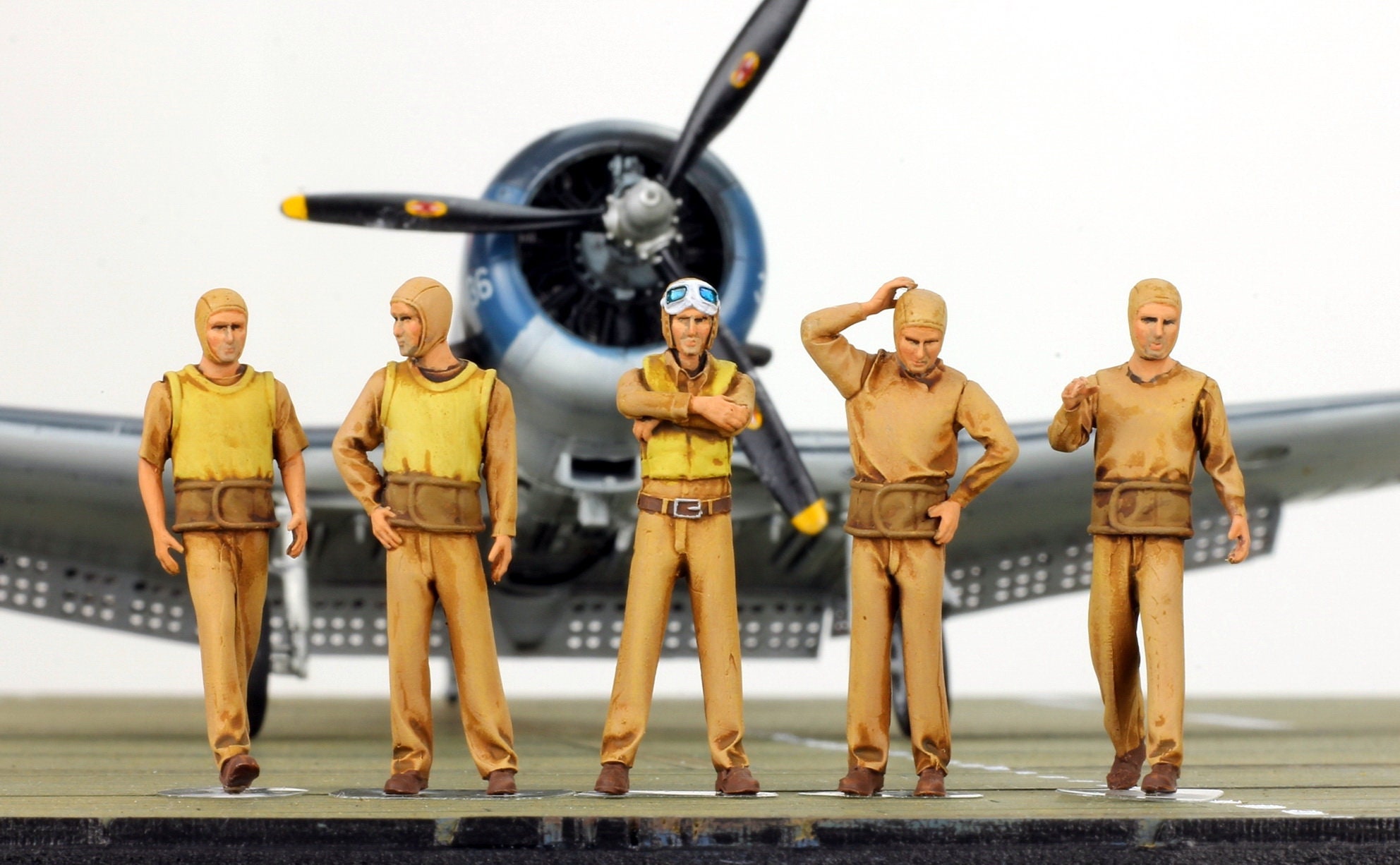 Propainted Figures US Navy Pilot and Deck Crews (11 Figures, NO ...