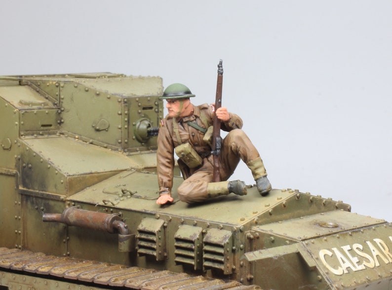 Painted Figures British Tank Riders 05 Figures WWII 1:35 Scale built ...