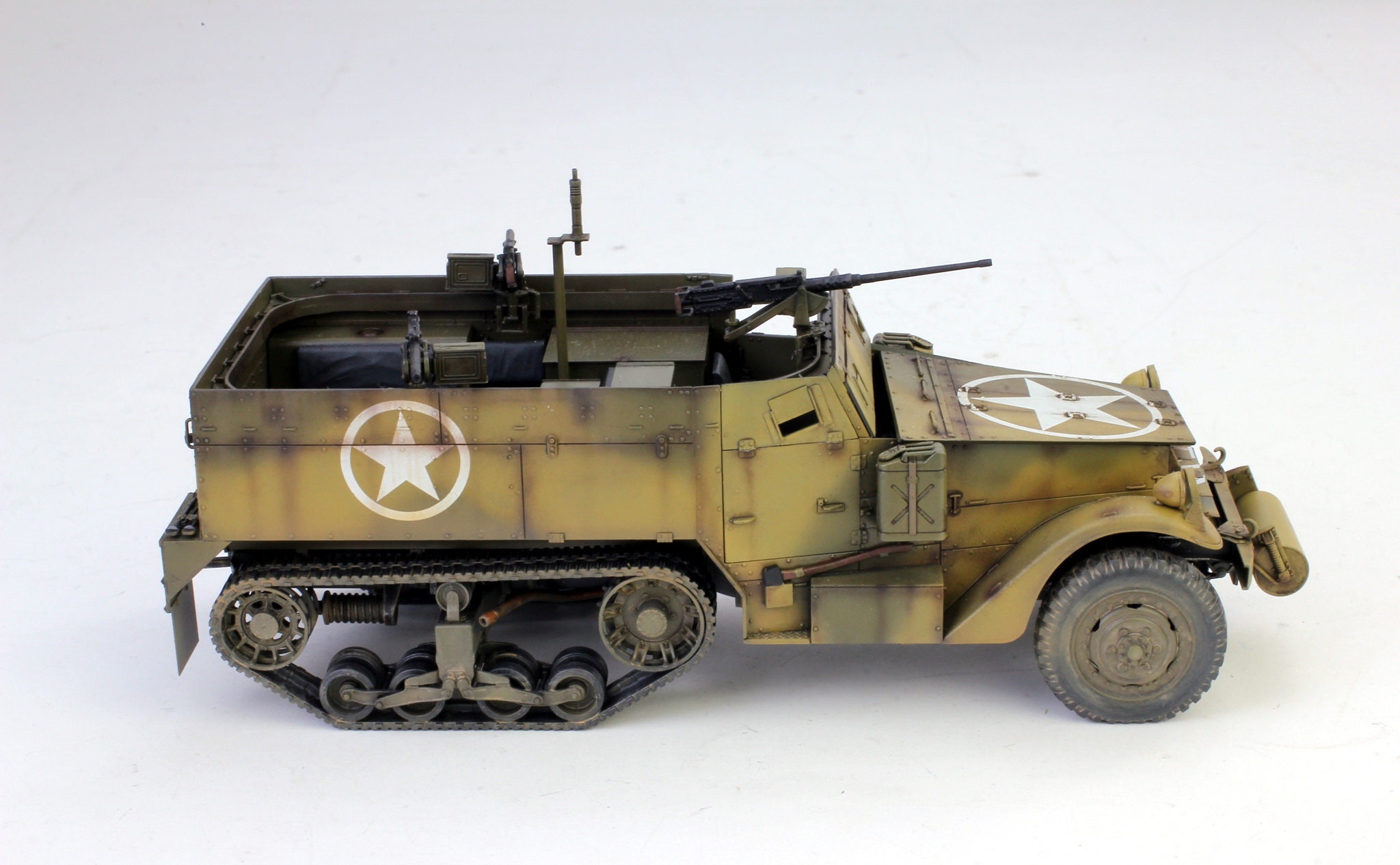US Army M2A1 Half Track WWII 1:35 built and Painted by Professional ...