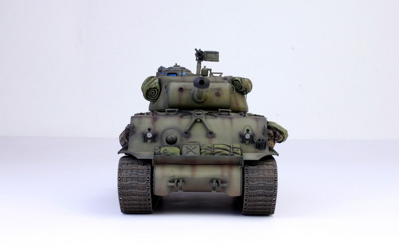 Pro Built Model Easy Eight M4A3E8 Sherman Tank WW2 1:35 - Etsy