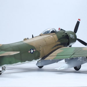 Probuilt Model USAF A-1J Skyraider Vietnam War 1:48 (built and Painted ...