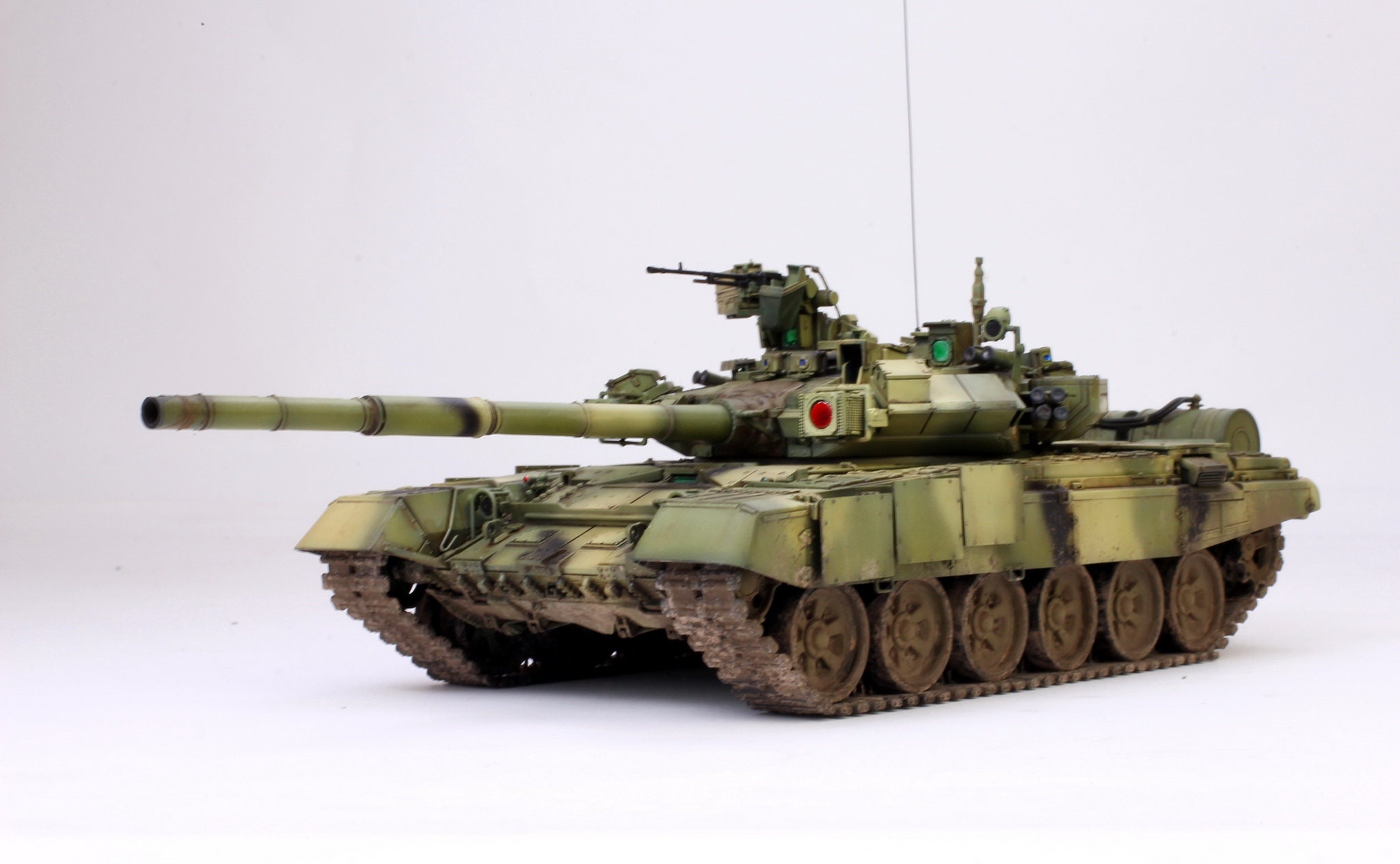 Russian T-90A MBT 1:35 Tank Model built and Painted by Professional ...