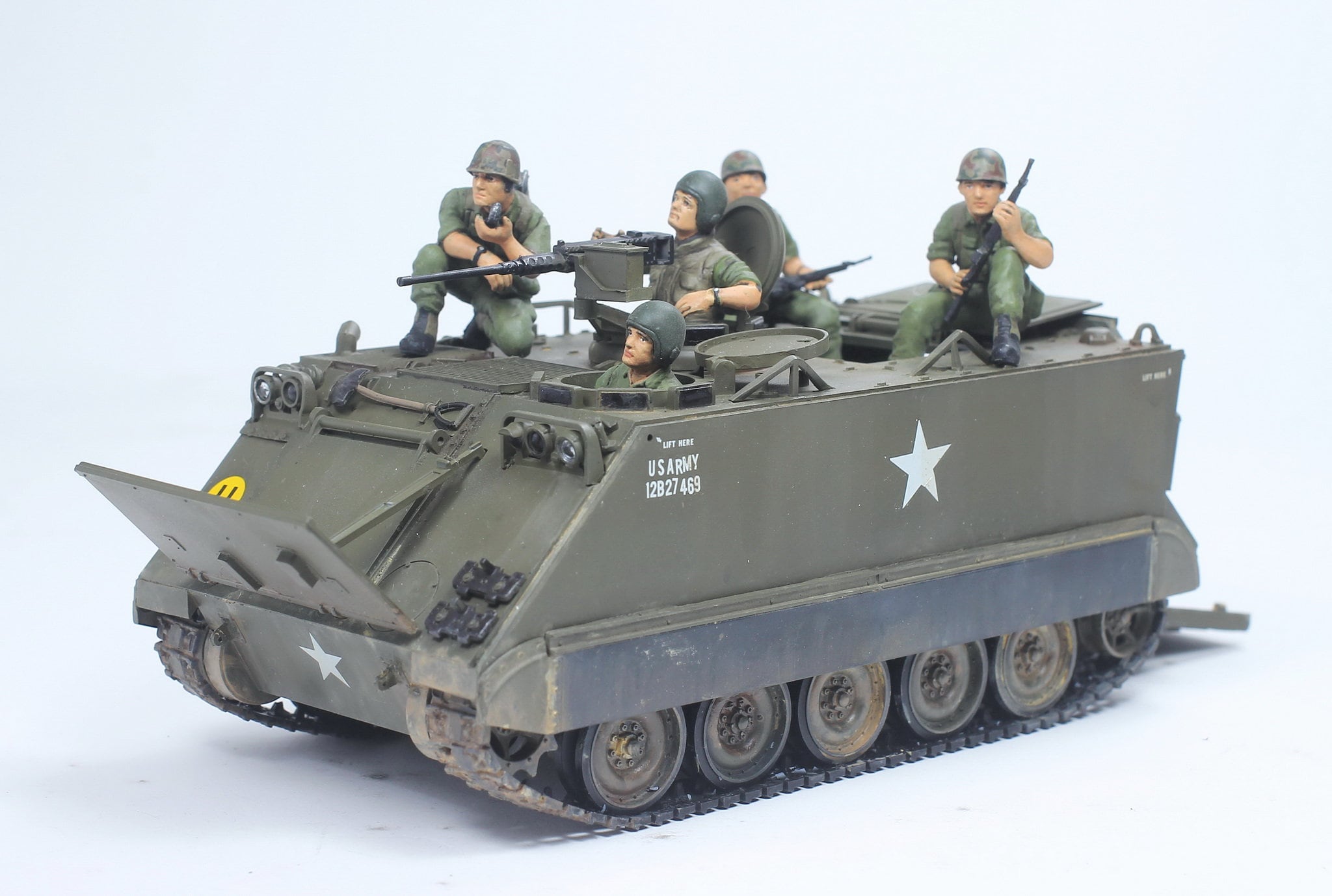 US M113A1 APC /w 05 Crews interior Detail Vietnam War 1:35 built and ...