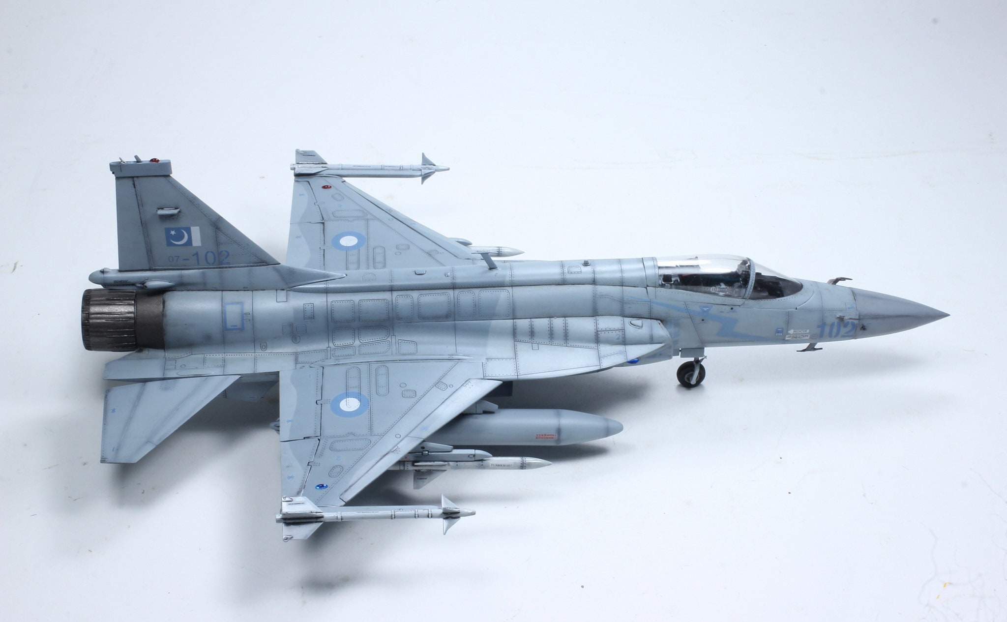 Pre-order Probuilt Model Pakistan JF-17 Thunder 1:48 built and Painted ...