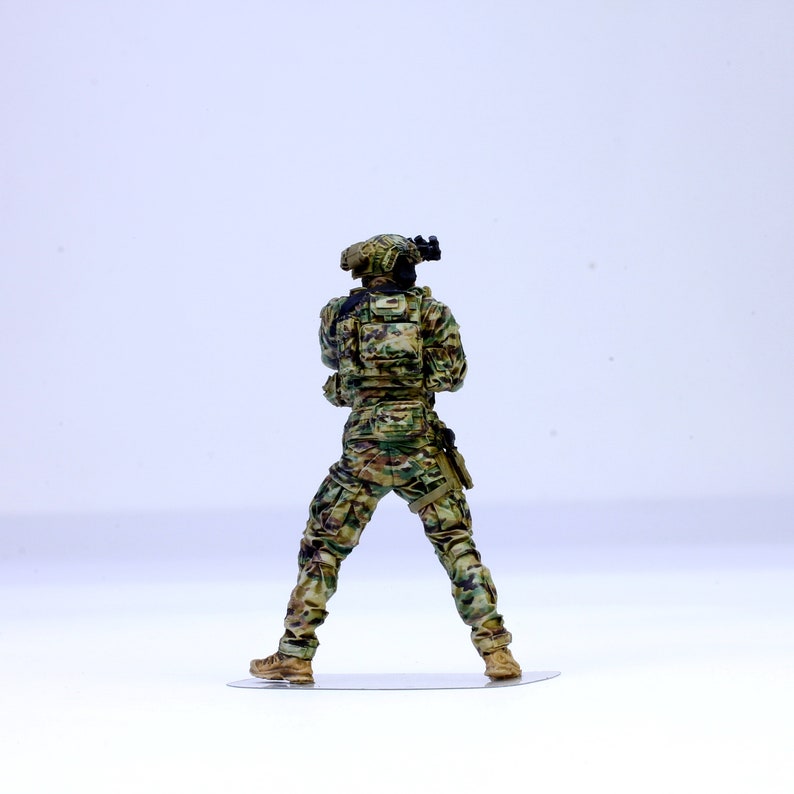 Painted Figure US Navy Seal Special Force in Multicam Camouflage ...