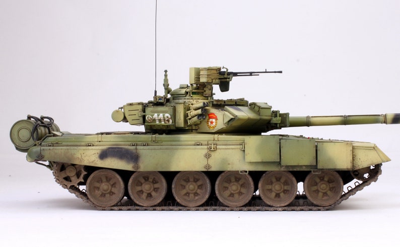 Russian T-90A MBT 1:35 Tank Model built and Painted by Professional ...