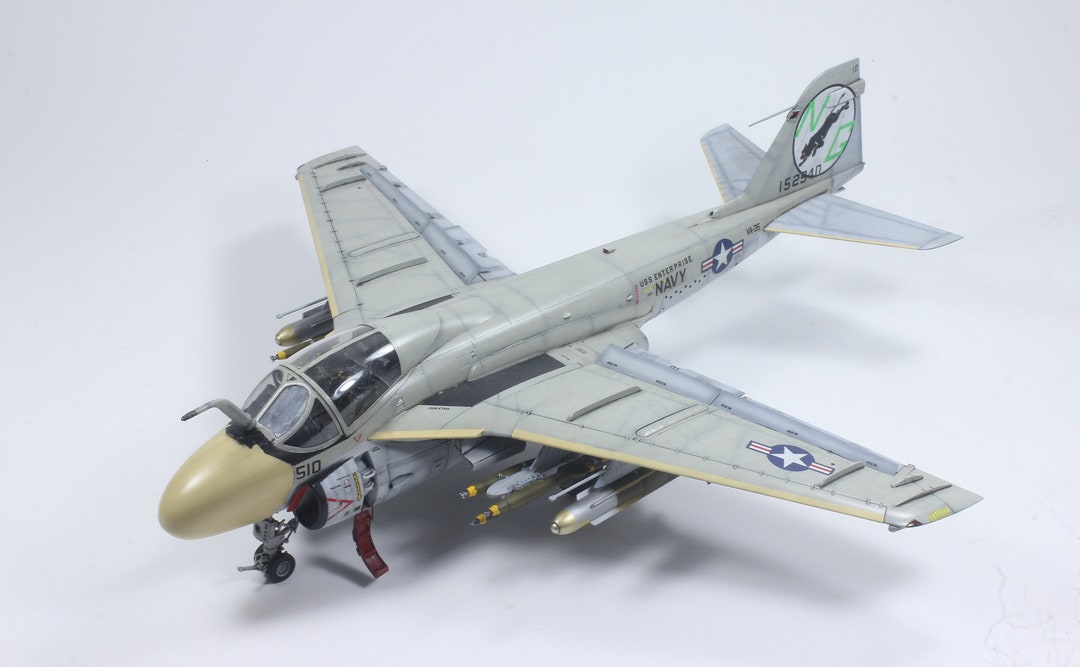 US Navy A-6A Intruder VA-35 Black Panthers, USS Enterprise 1:48 (built ...