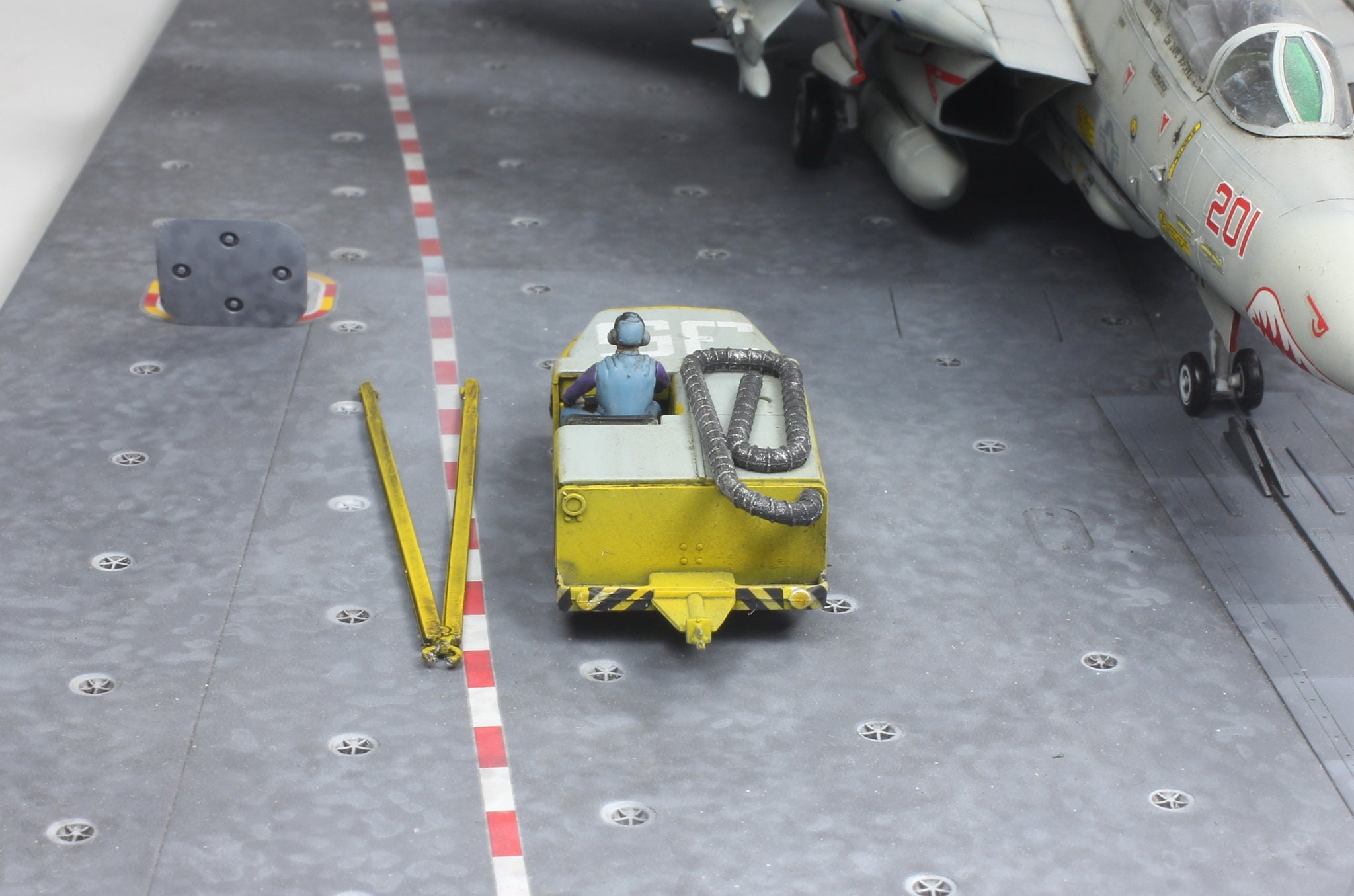 US Navy Flight Deck Tractor for Aircraft 1:72 built and - Etsy Australia