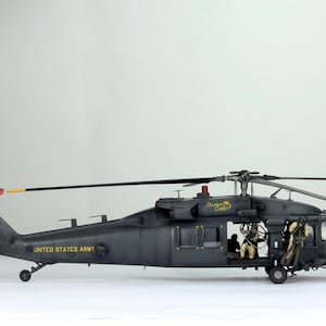 Handmade 1:35 MH-60L Black Hawk Model With Crew - Etsy