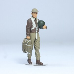 Painted Figures USAAF Bomber Pilots & Crew WWII 1:32 Scale (built and ...