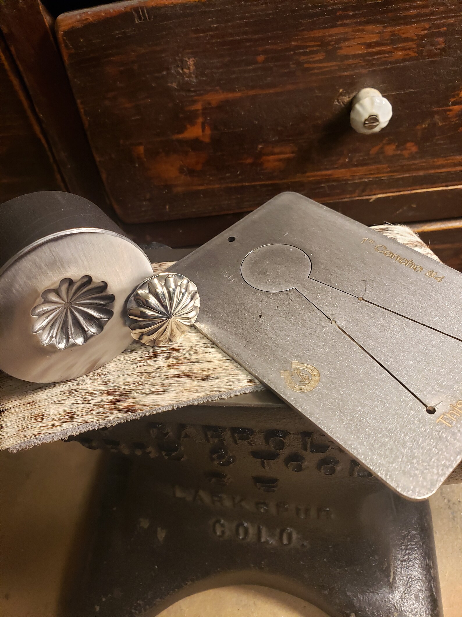 1 Inch Spot Concho Making Kit - Etsy