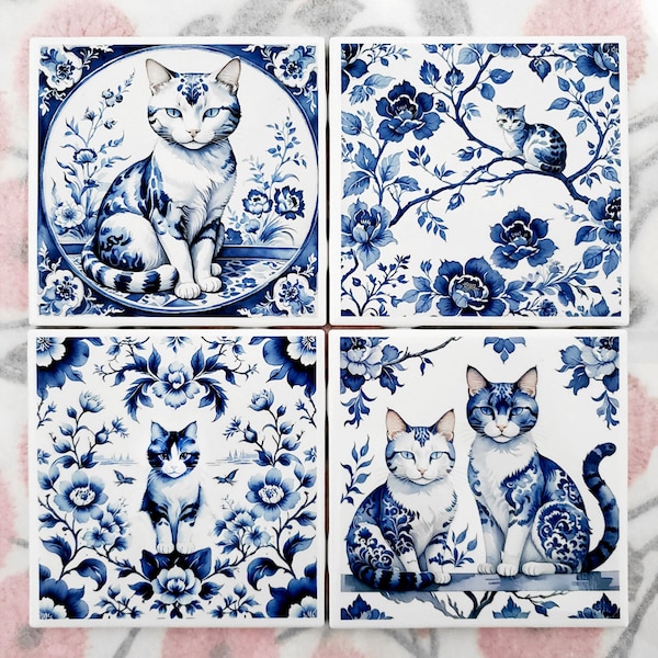 Delft Blue Necklace - Etsy