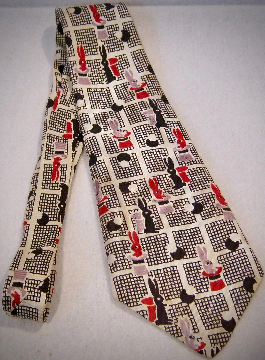 Fun & Rare Vintage 1940's 'the Hat Trick' Necktie - Etsy