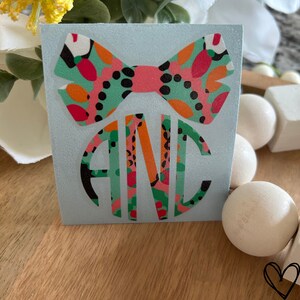 Lilly Inspired Vinyl Decal, Circle Block Monogram, Preppy Monogramed ...