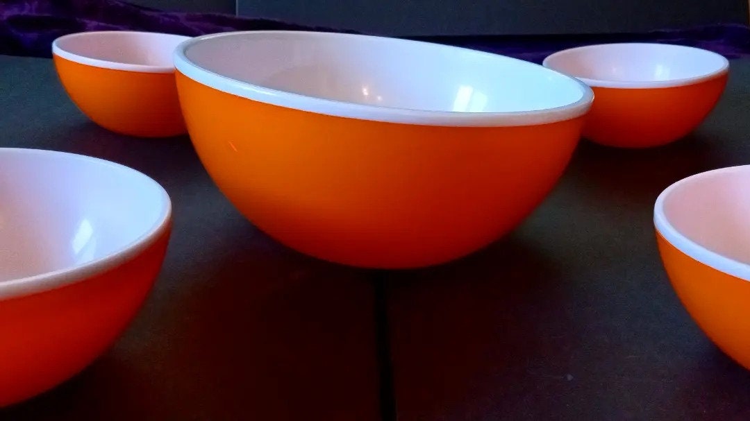 2003 Target Orange Plastic Bowl Set - Etsy