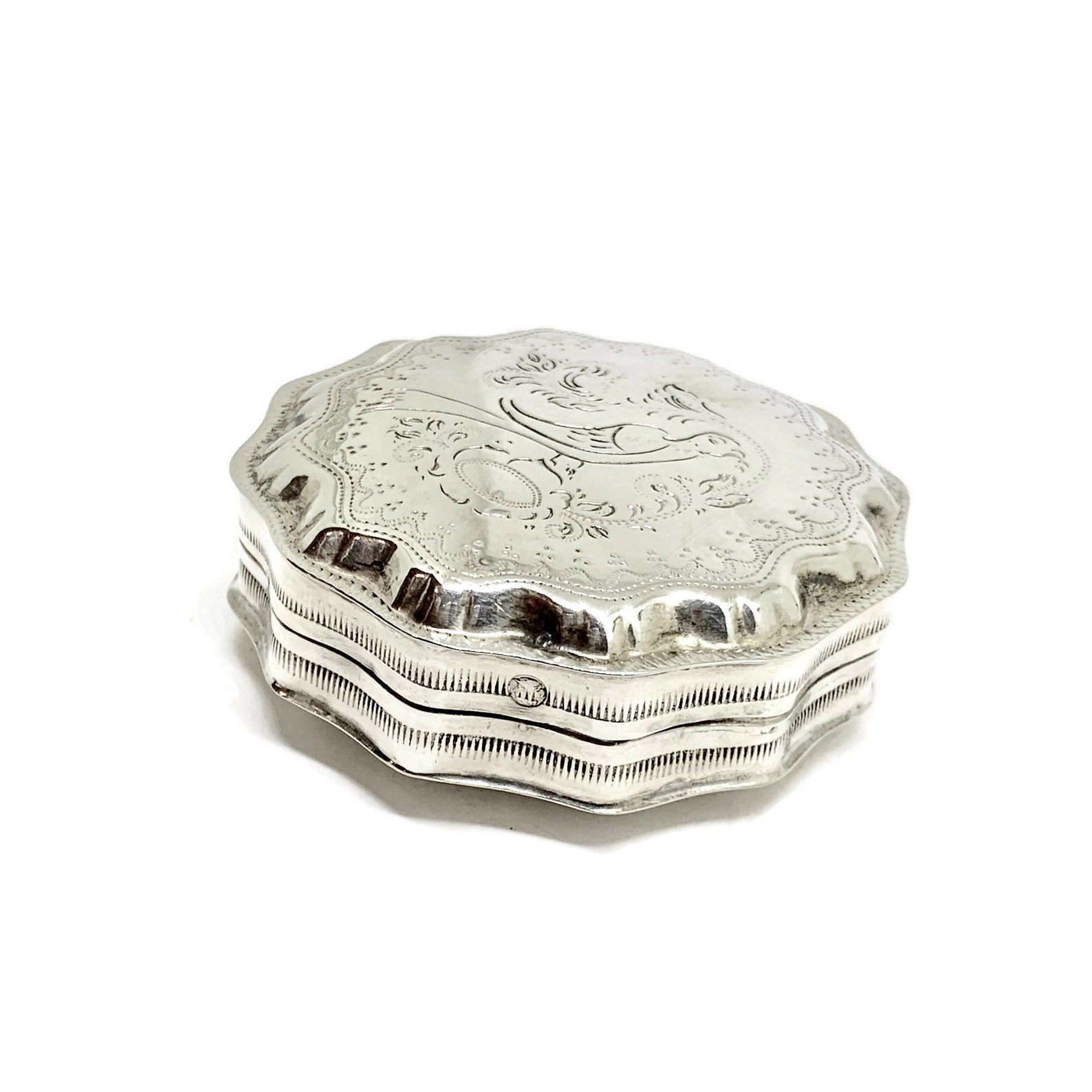 Antique Silver Peppermint Box Engraved With Bird and - Etsy