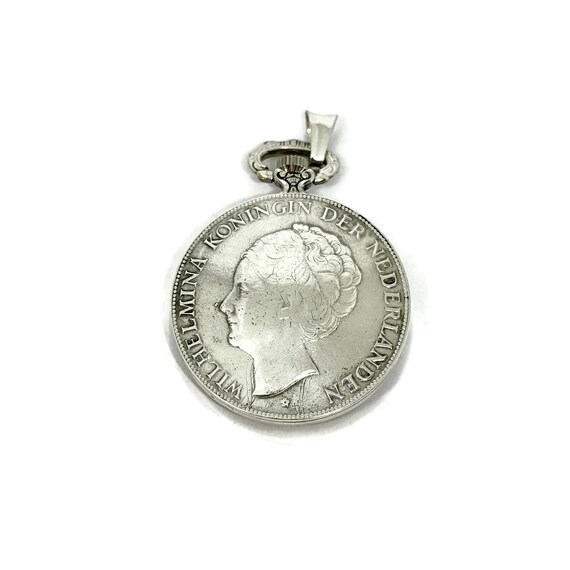 Coin Dutch 1931 Wilhelmina silver pocket watch. Good … - Gem
