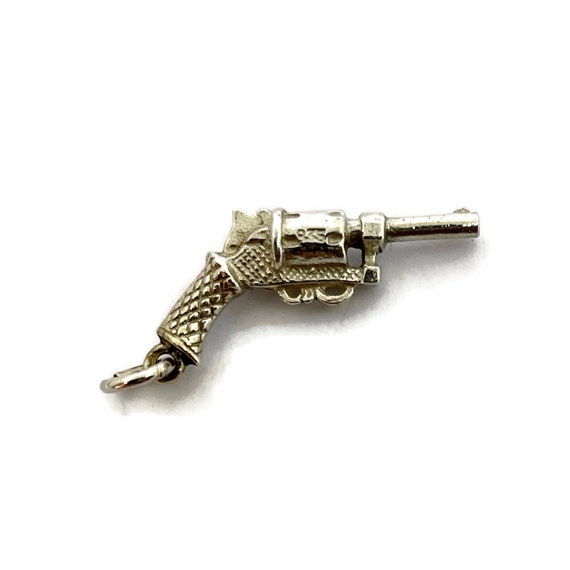 Old revolver pistol gun charm. Massive silver pistol … - Gem