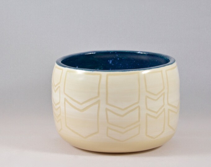 Ceramic Planter / Bowl With Chevron Design - Etsy