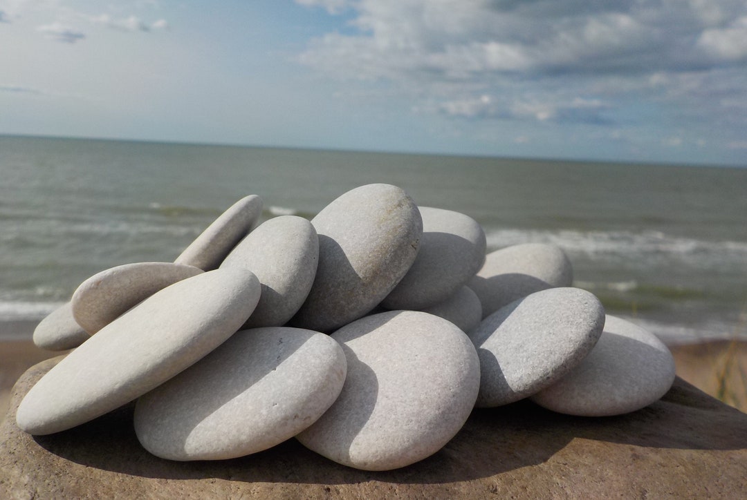 Stone Decor-set of 19 Small Light Pebbles size 1.4-1.6/35-40 Mm-small ...