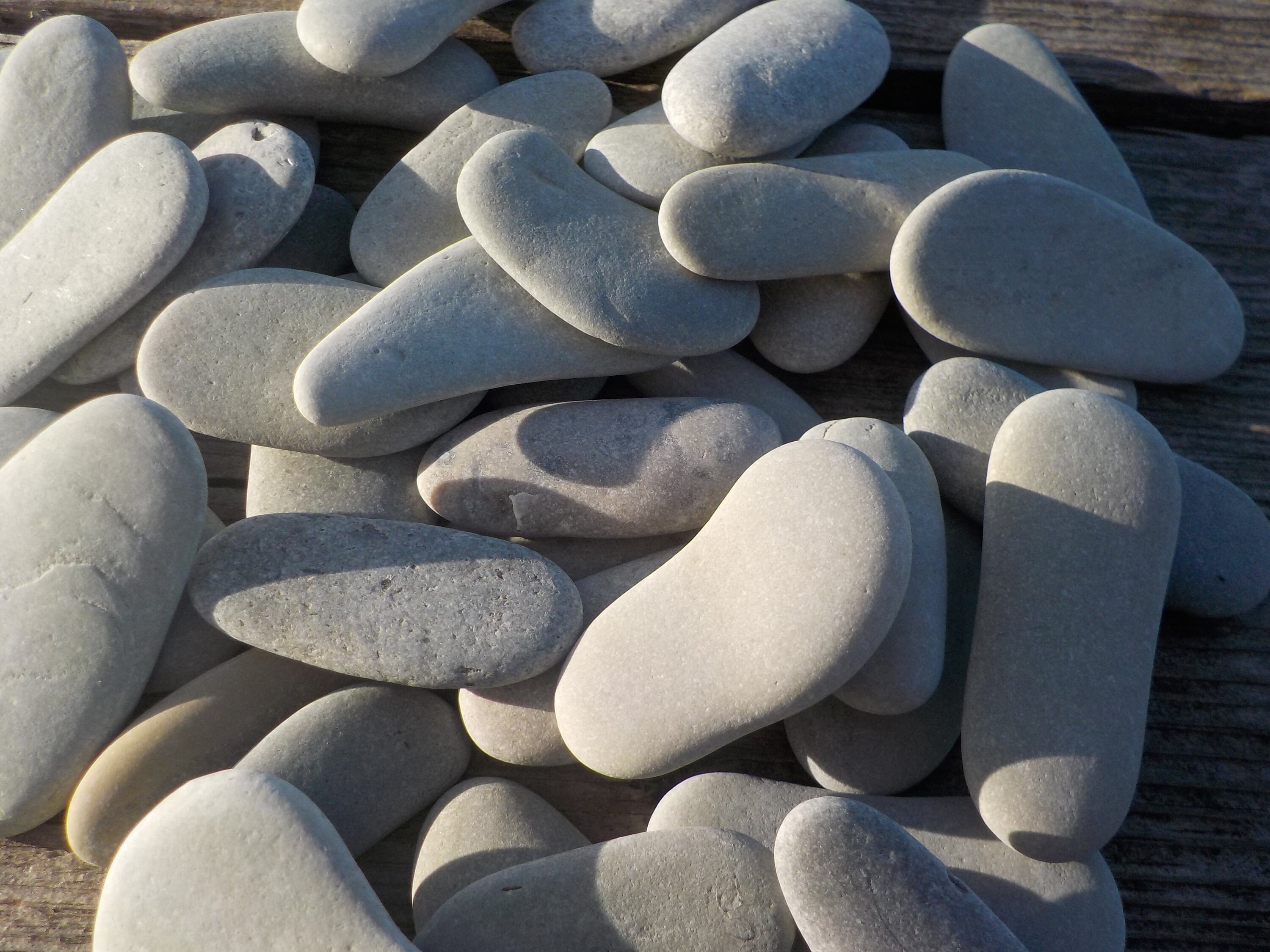 Stone Decor-set of 25 ELONGATED Pebbles-size 1.6-2.4"/40-60 Mm-small ...