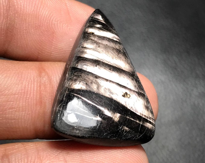 Hypersthene Cabochon...oval Cabochon...48x22x6mm..71cts...i6824 - Etsy