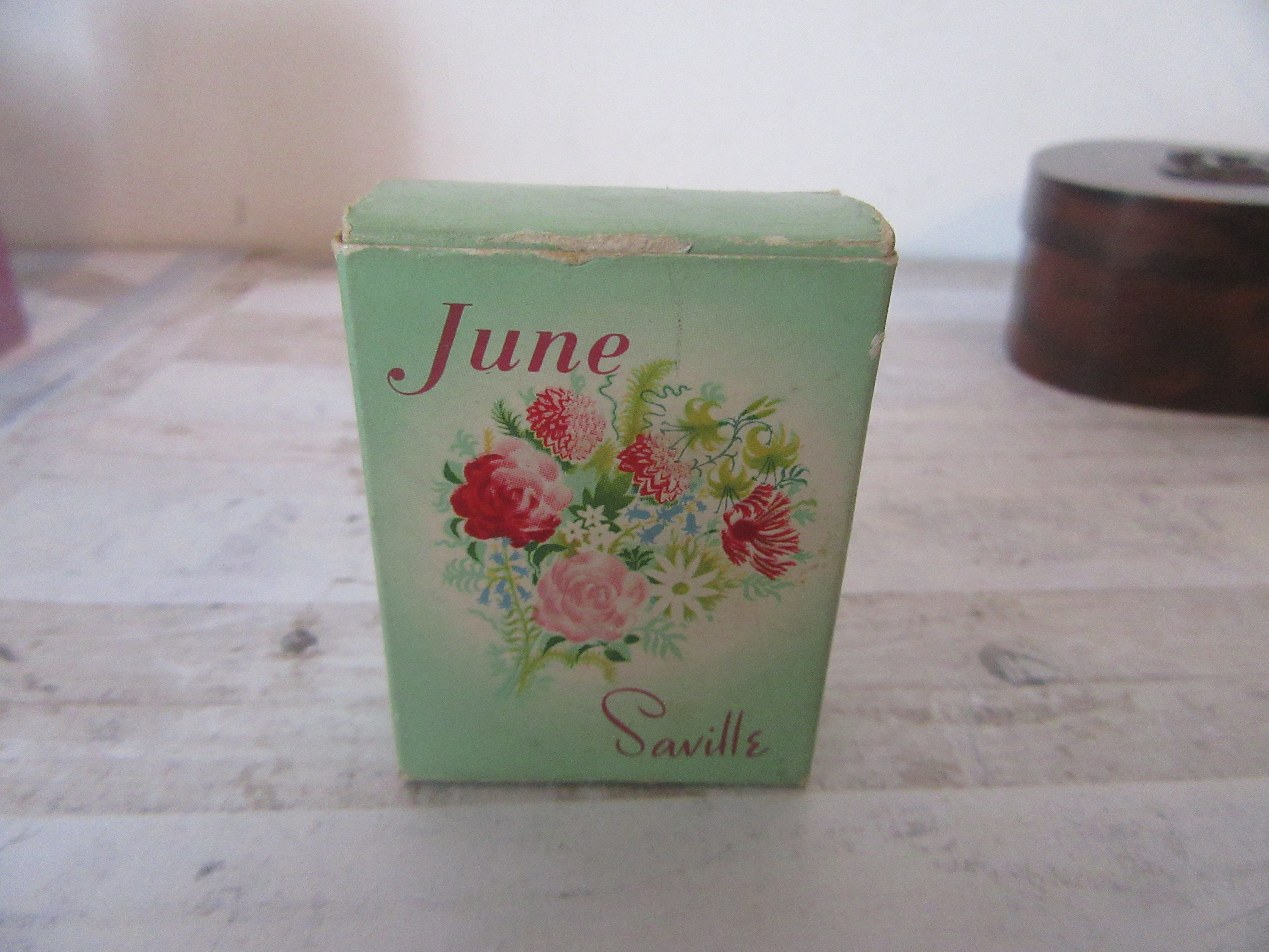 Vintage Collection Yardley, Elizabeth Arden,june Saville. Blue Grass ...