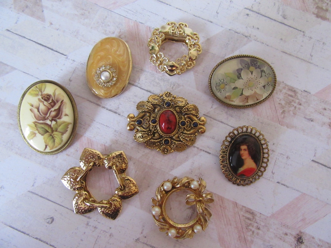 Assortment of Vintage Scarf Clips. Choose From X8. Inc Floridan Enamel ...
