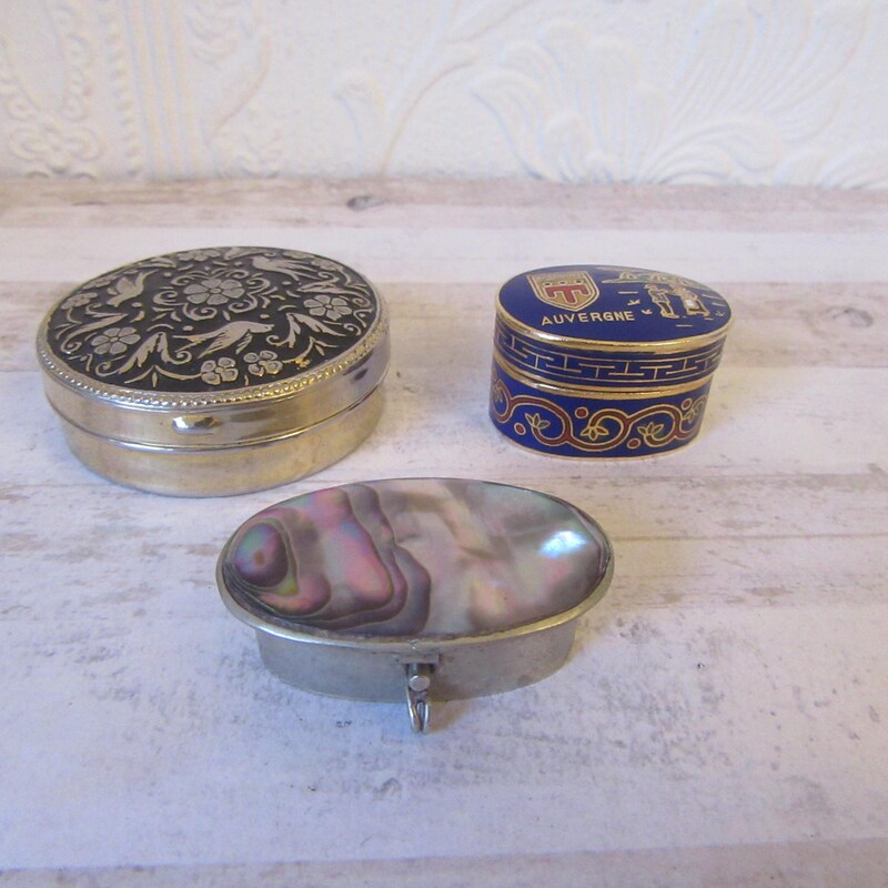 Shell Pill Box - Etsy