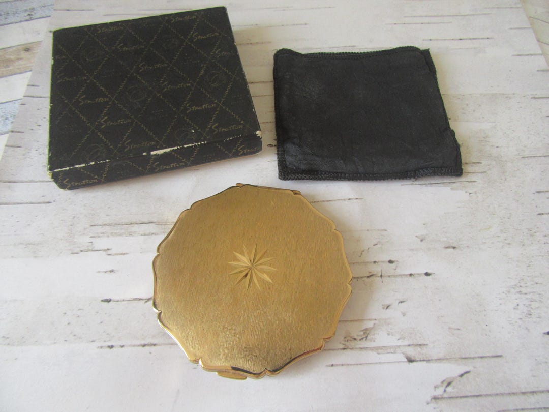 Vintage Stratton Queen Convertible Compact. Original Box With Pouch ...