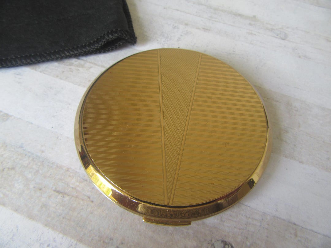 Vintage Stratton Compact. Art Deco Style Gold-tone Solid Powder Compact ...