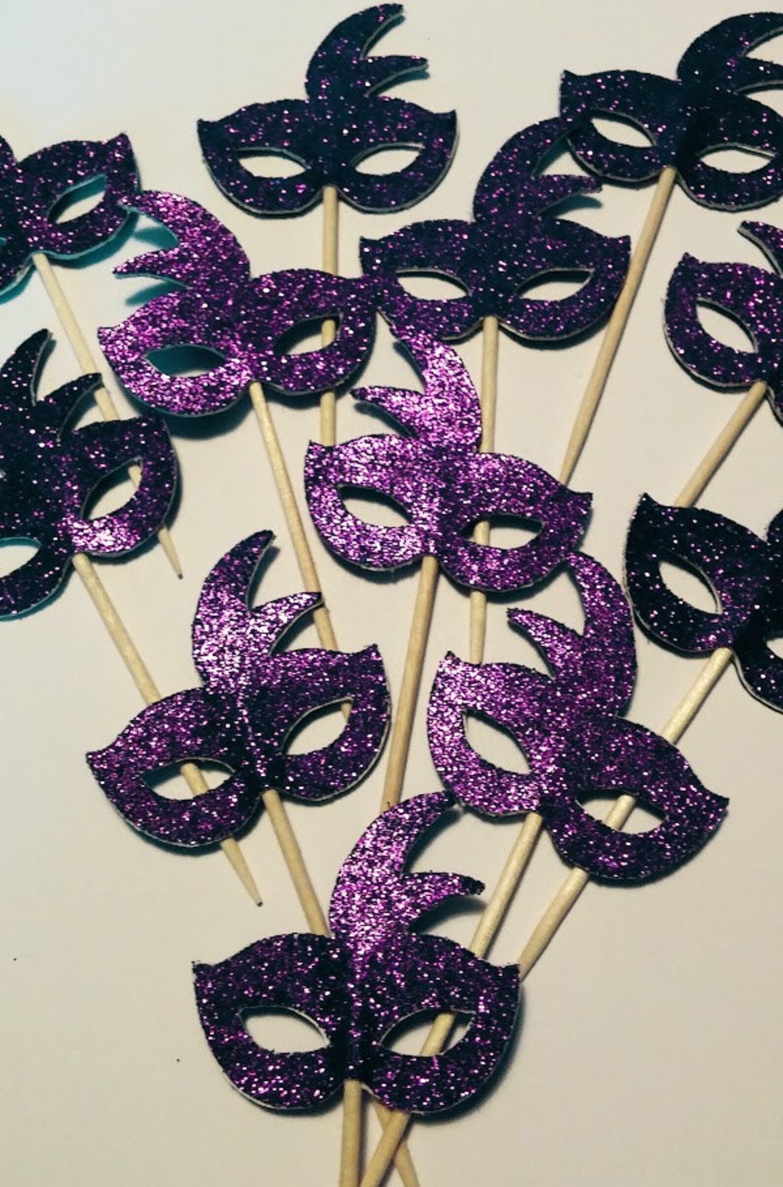 Purple Mardi Gras Mask Cupcake Toppers - Set of 12+ Masquerade Party ...