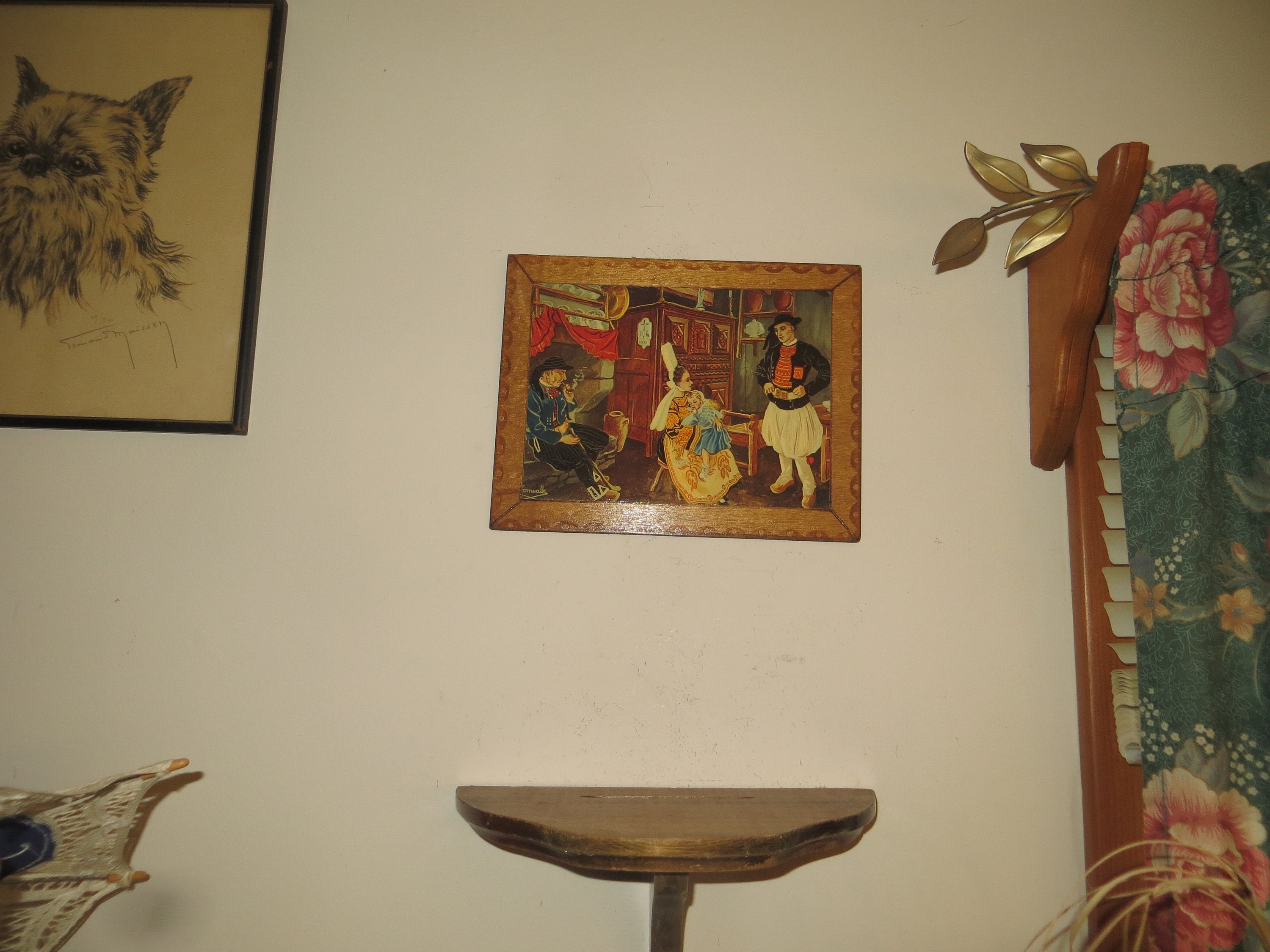 Pair of Vintage Wood Wall Plaque With Prints. - Etsy