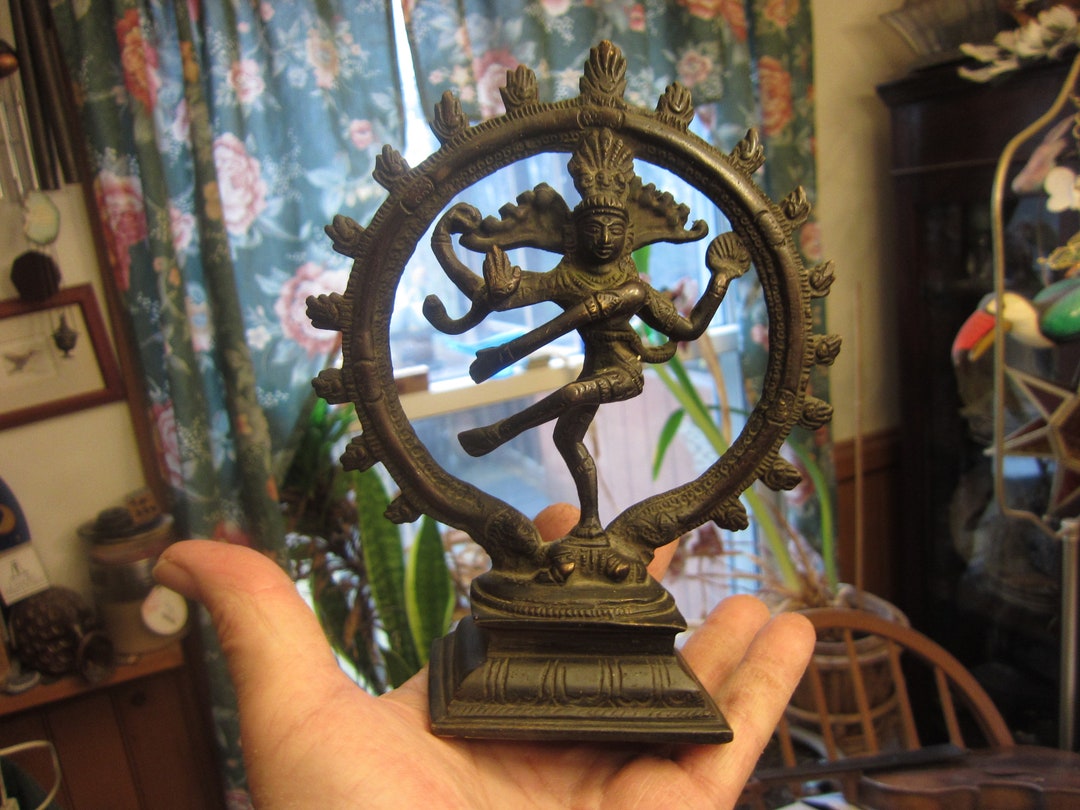 Nataraja Shiva Hindu Statue, Dancing Lord Figurine, Circle of Fire ...