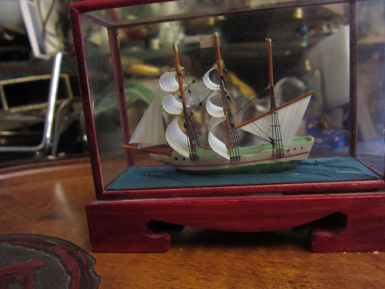 Miniature Ship Model in a Case Vintage Nautical Decor - Etsy