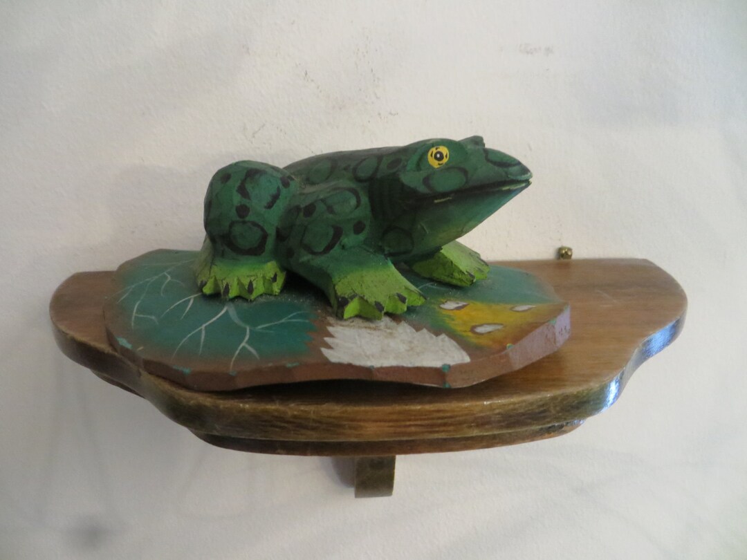 Carved Wooden Frog on Hand Painted Lily Pad - Etsy