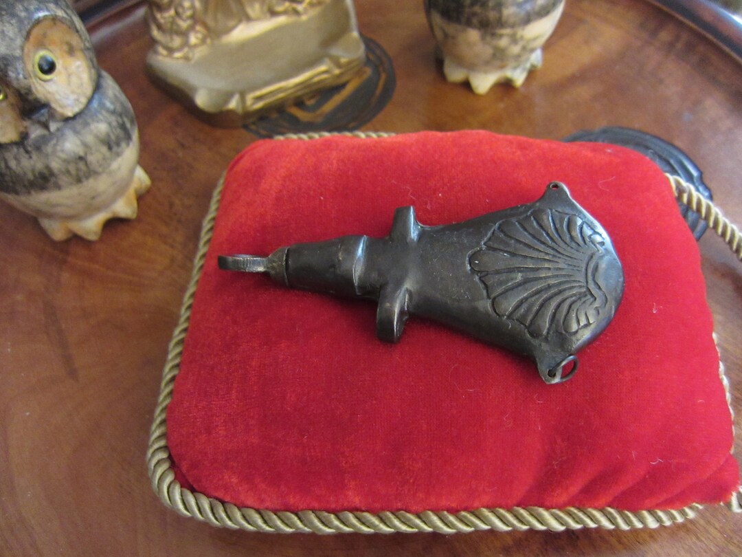 Antique Brass Gun Powder Flask With Screw Top - Etsy