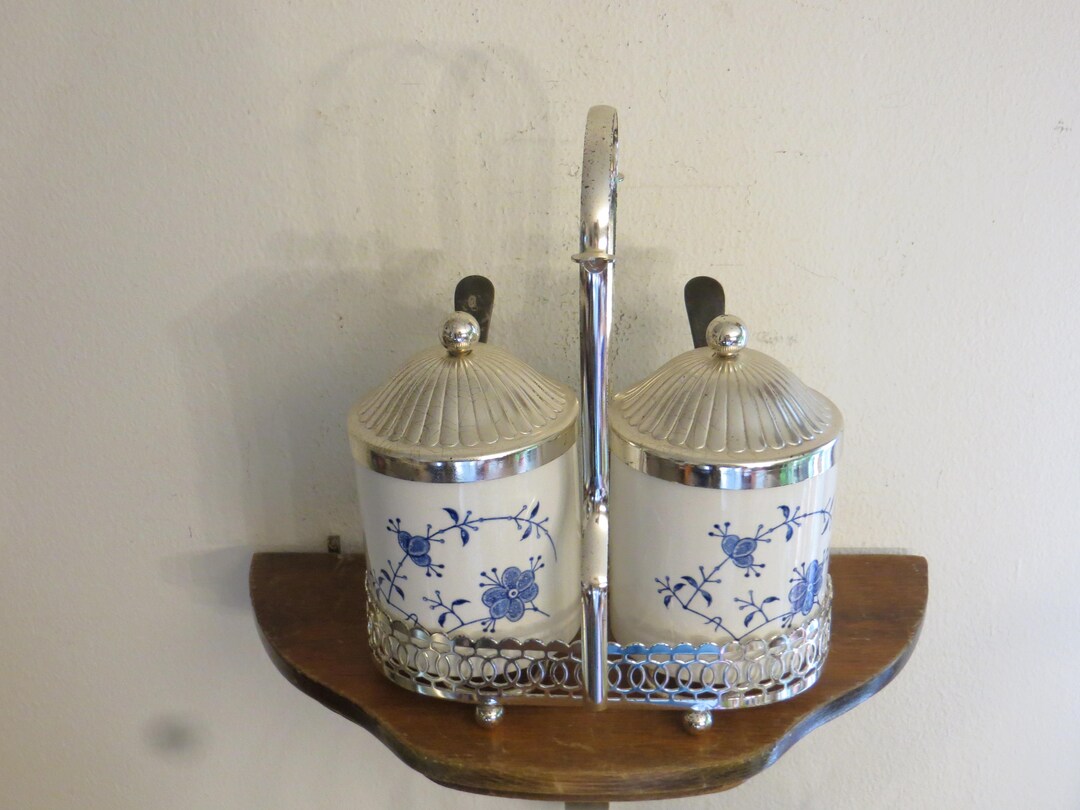 Leonard Silver Staffordshire Castor/condiments Blue and White Jars With ...