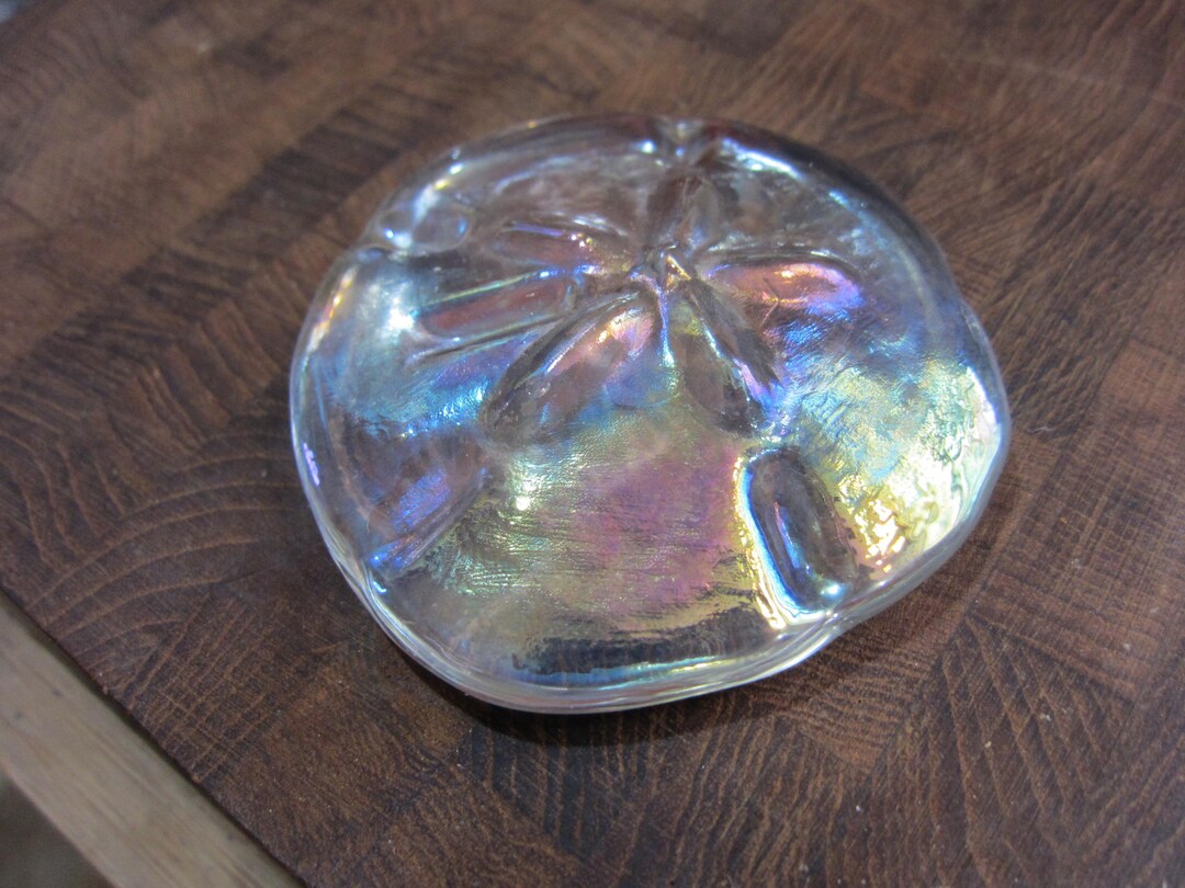 Art Glass Sand Dollar Paperweight, Iridescent Vintage., Please Read ...