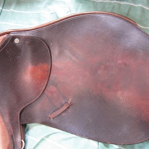 17" Spring Tree Saddle, Made in England, Vintage - Preowned - Etsy