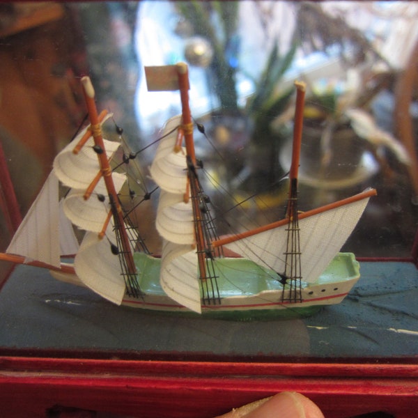 Model Ship Glass Case - Etsy