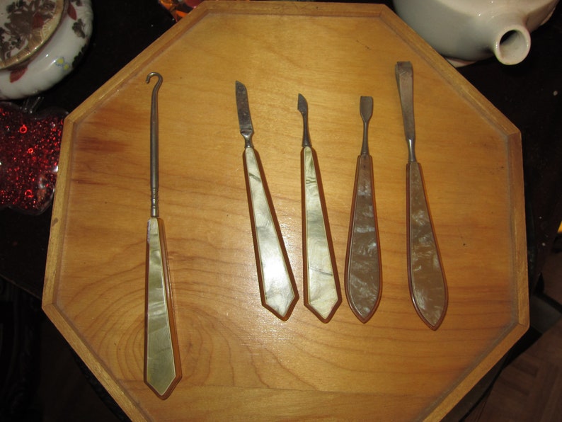 5 Bakelite Tools Sewing Manicure Arts and Crafts Vintage - Etsy