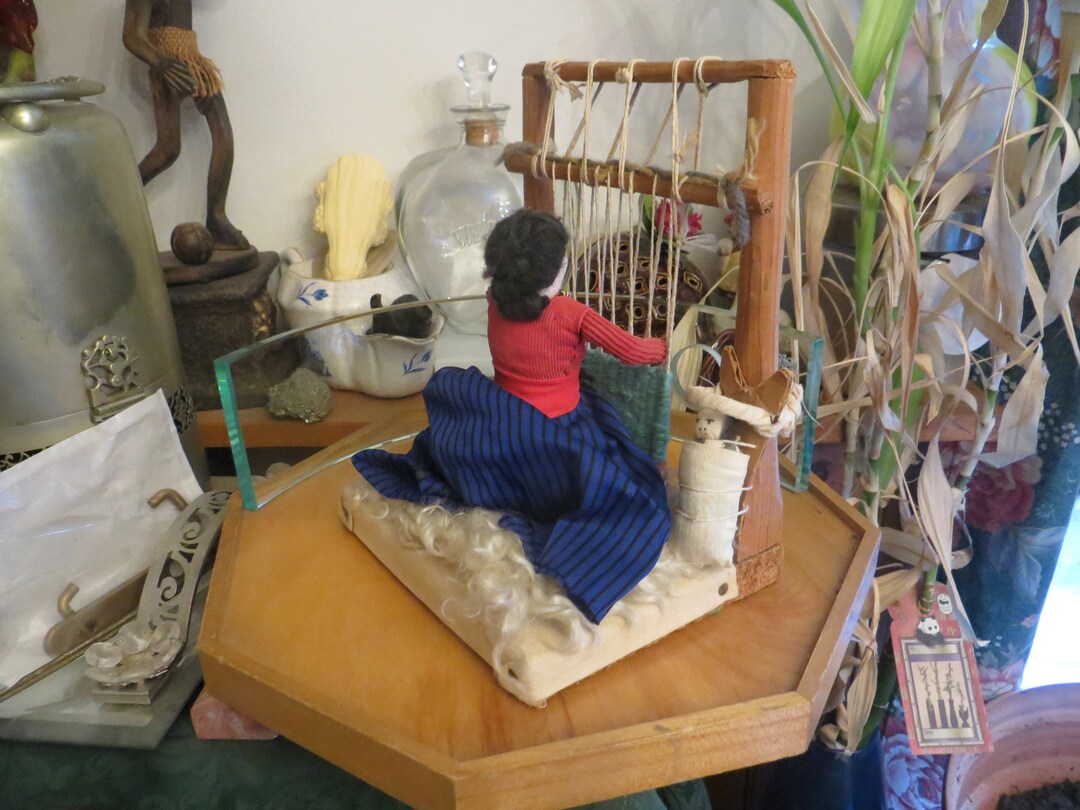 Vintage Native American Indian Navajo Woman Rug Weaving Loom Weaver ...