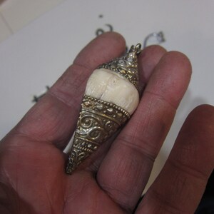 Vintage Shankha Conch Shell, Tibetan Buddhist Ritual Symbol of Water - Etsy