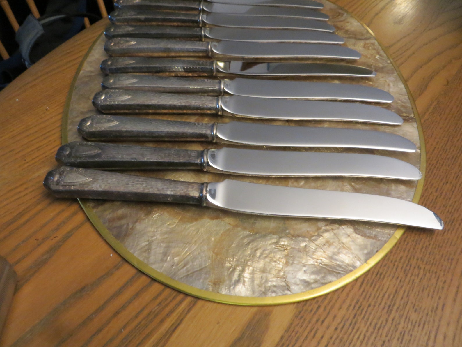 11 Insico Stainless 9 1/2" Butter Knives, Vintage, Please Read ...