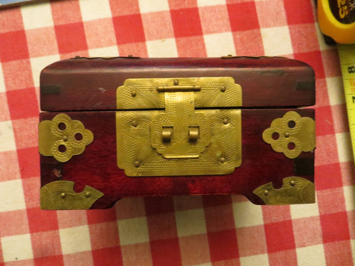 Small Wood Jewelry Box Carved Jade Brass Hardware Vintage - Etsy